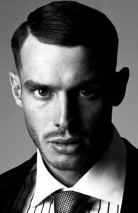 20 Best Hairstyles and Haircuts for Men with a Receding Hairline